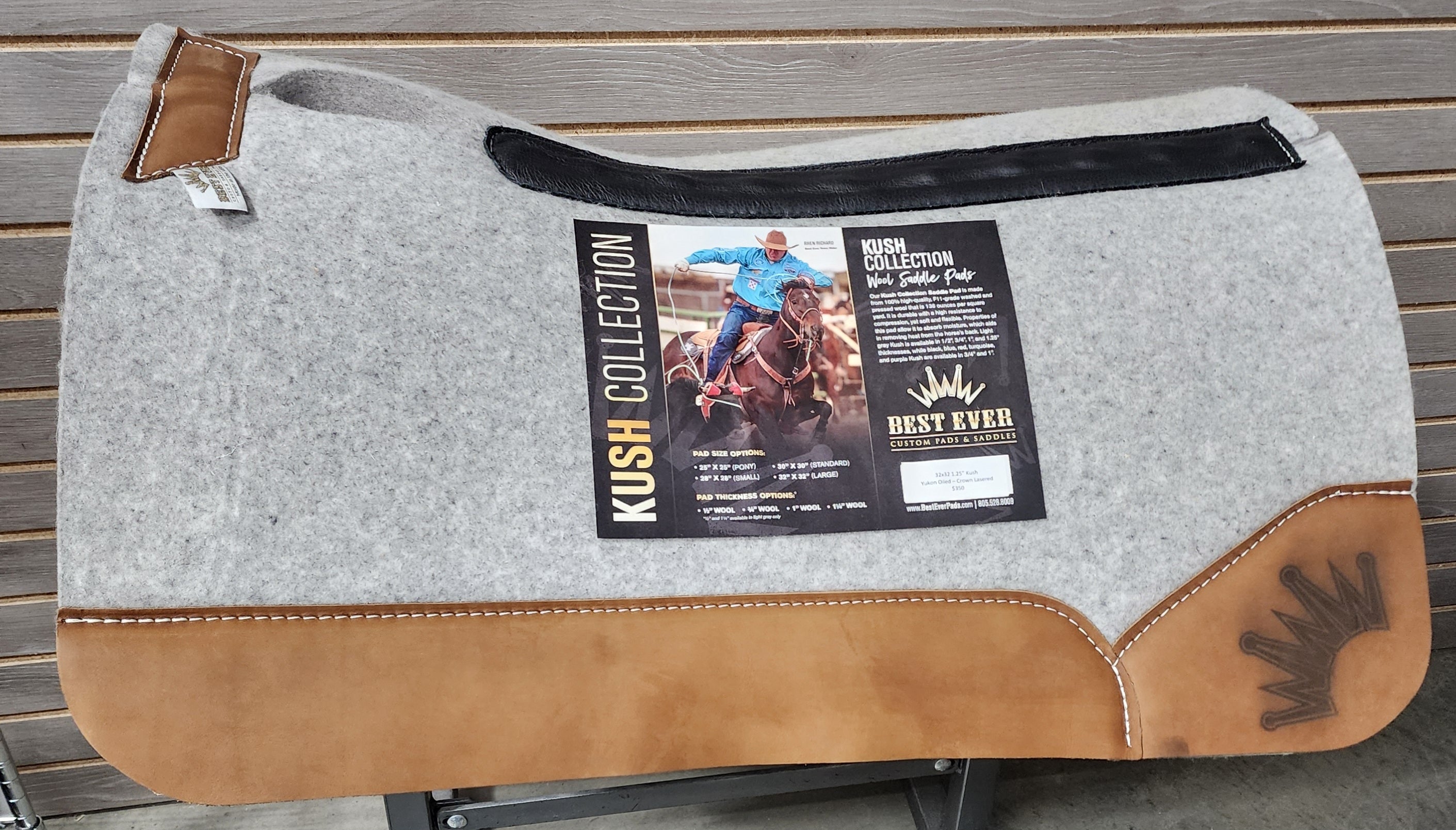 Best Ever Kush Saddle Pad - Yukon Oiled Leather Lasered Crown (1.25" t – Leanin' Pole Arena