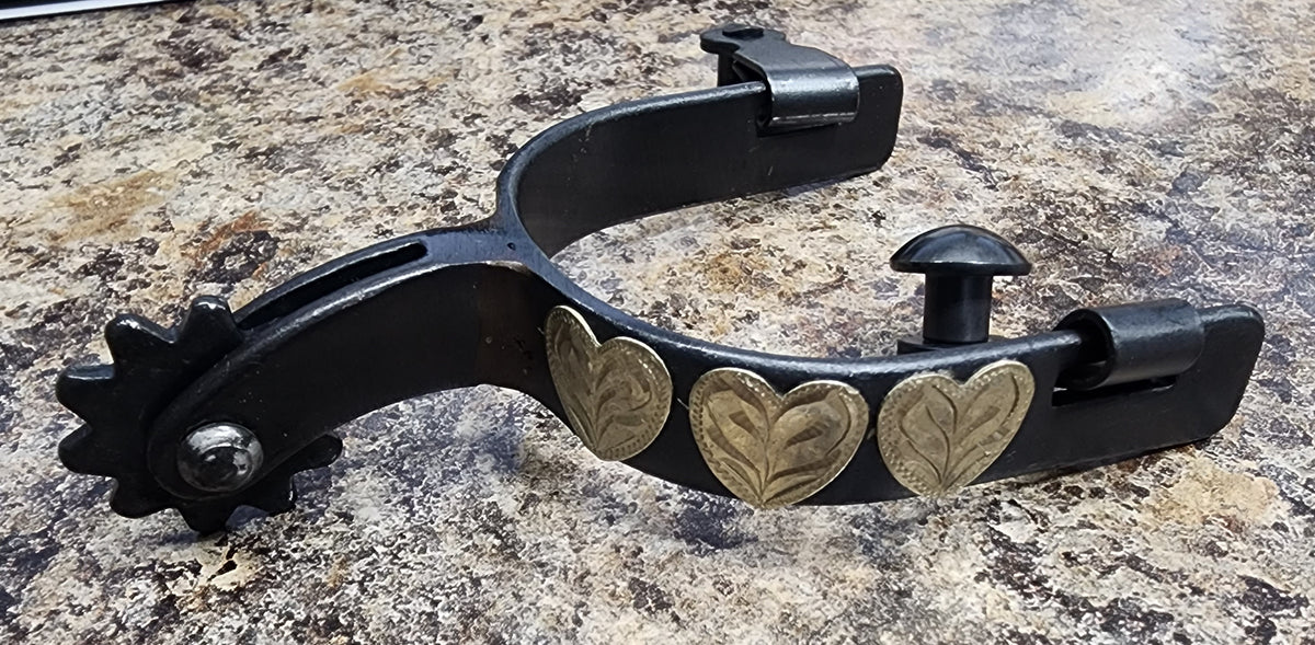 CST Engraved Hearts Youth Spurs – Leanin' Pole Arena